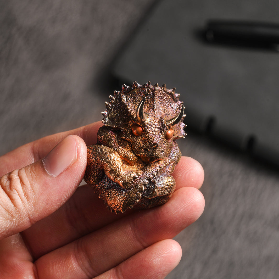 Bronze Figurines, Metal Art Sculptures, & Poker Card Guards | LuckOn ...