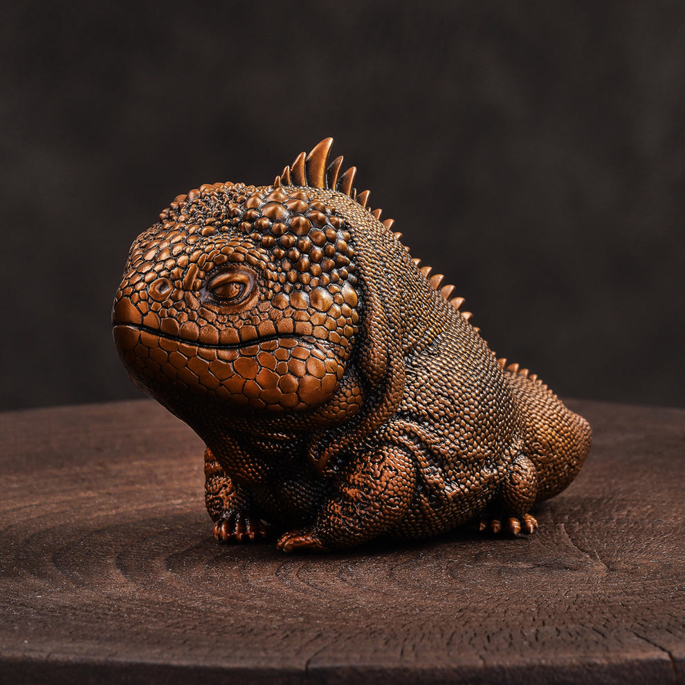 Ground Iguana Bronze Statue – Luckon Craft
